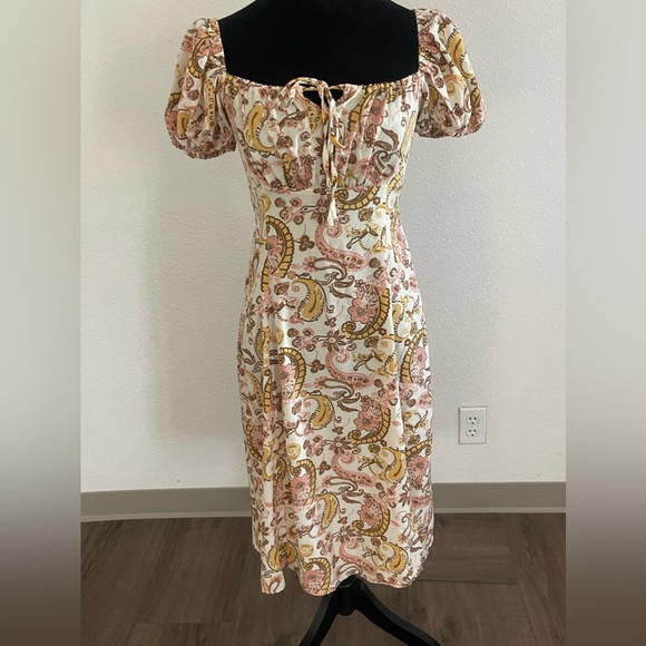 dizzy lizzy | Dresses | Dizzy Lizzy Los Angeles Elastic Gathered Bust Puff Sleeve Dress Sz ...